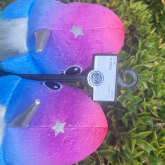 Life Is Good | Shoes | Life Is Good Unicorn Indoor Slippers Plush Shoe ...